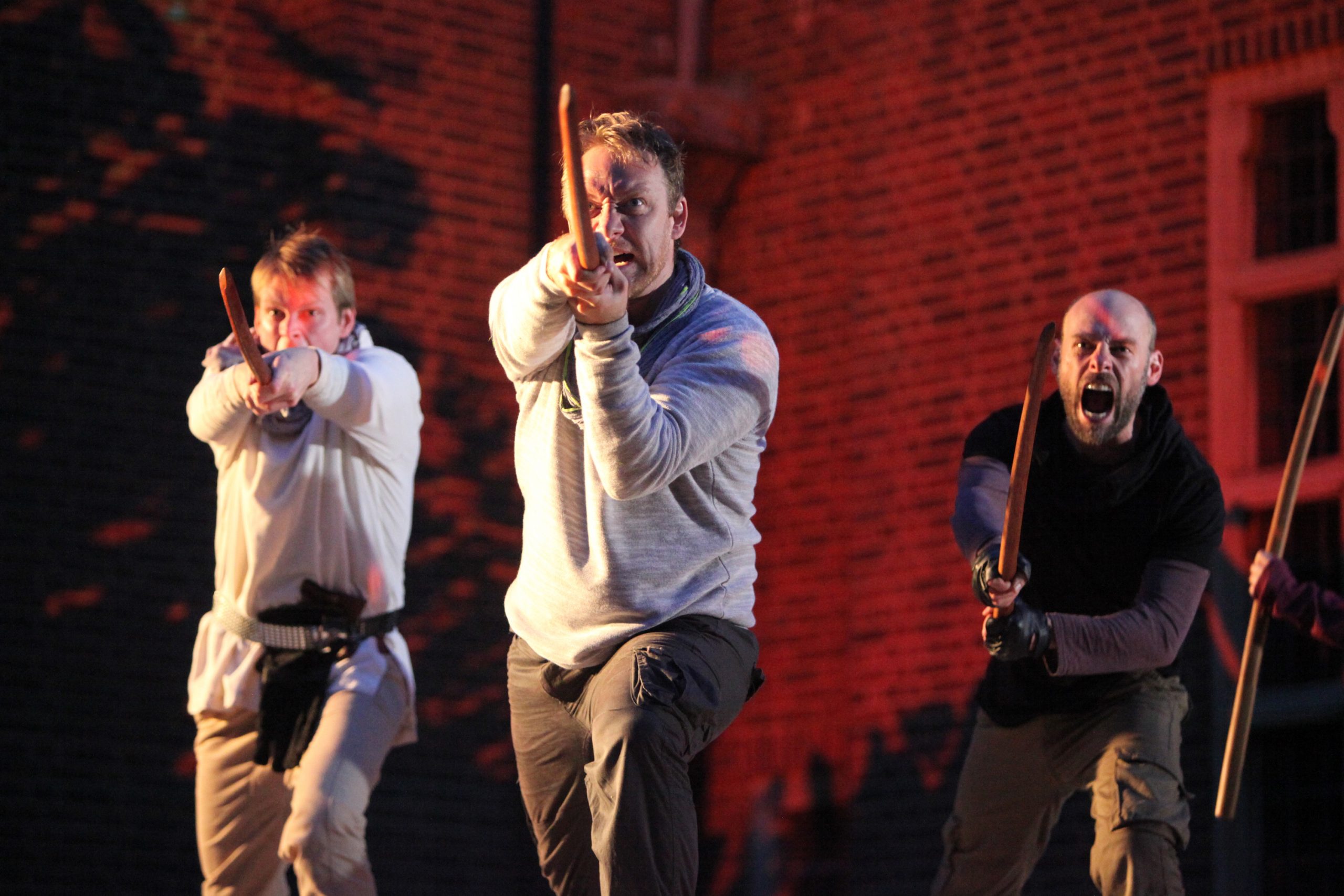 Henry V at Guildford Cathedral - Guildford Shakespeare Company